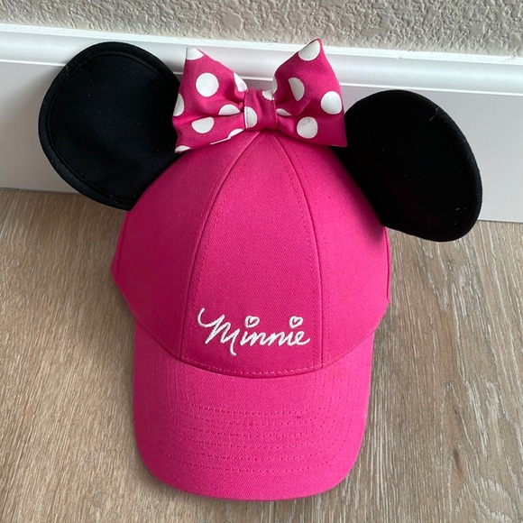 Disney | Accessories | Disney Minnie Mouse Cap Wears | Poshmark